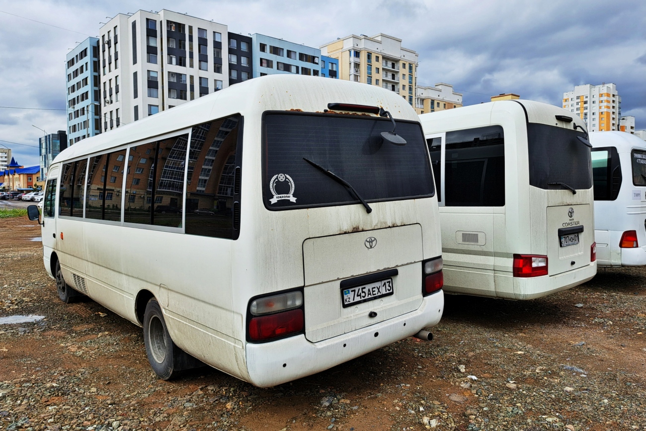 Туркестанская область, Toyota Coaster HZB50L № 745 AEX 13 — Фото — Автобусный транспорт